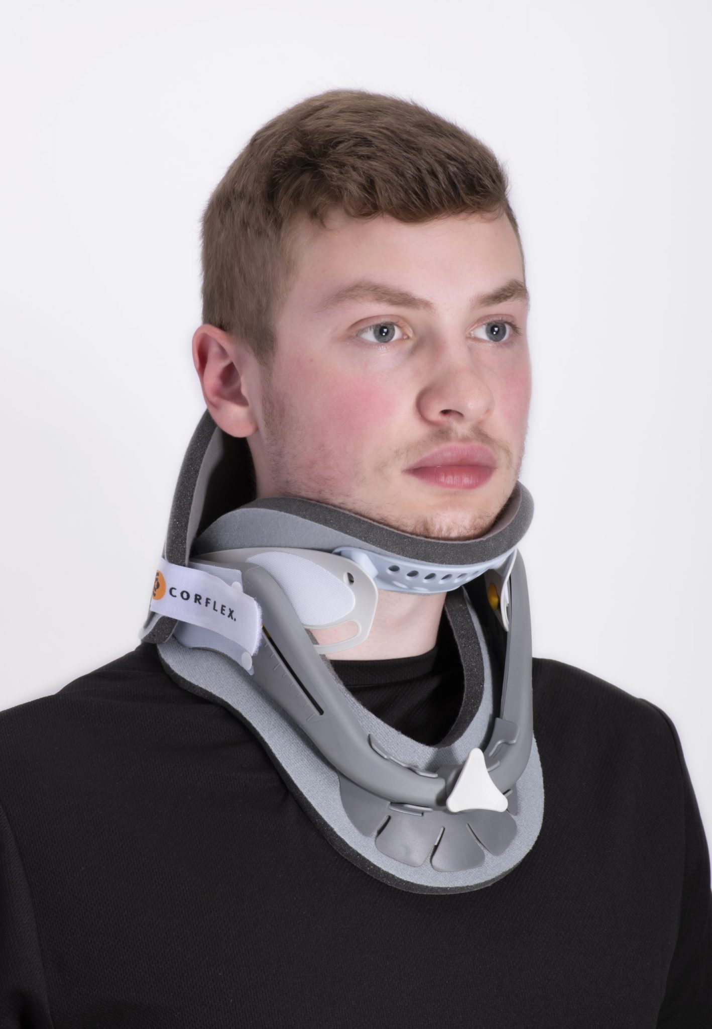 Corflex Global : AXIS ADJUSTABLE CERVICAL COLLAR